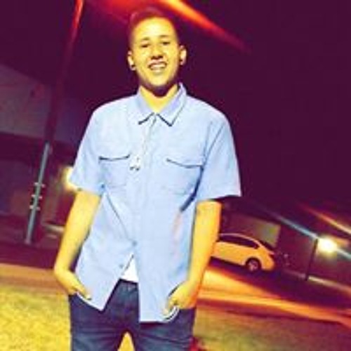 Stream Vanessa em music | Listen to songs, albums, playlists for free ...