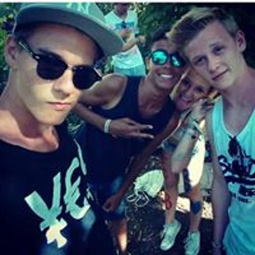 Stream Julius Arnold 2 music | Listen to songs, albums, playlists for ...