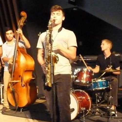 Stream The Pete Komor trio music | Listen to songs, albums, playlists ...