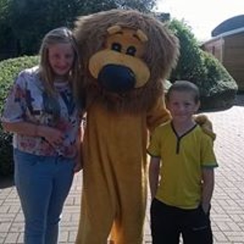 Stream Sophie Redburn music | Listen to songs, albums, playlists for ...