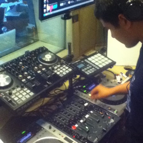 Stream DJ Barr music | Listen to songs, albums, playlists for free on ...