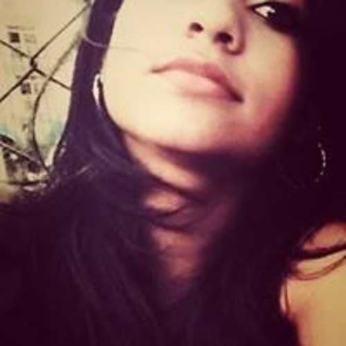 Stream Bia Pinheiro 7 music | Listen to songs, albums, playlists for ...