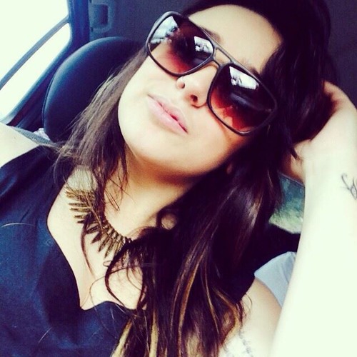 Stream Ana Vitória Rizzo music | Listen to songs, albums, playlists for ...