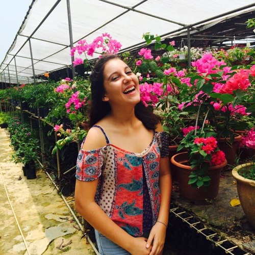 Stream Laura Dulce Et Decorum Est by lauracristianiii | Listen online ...