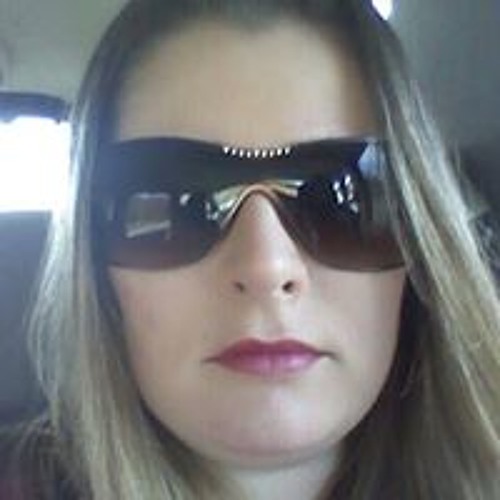 Stream Erika Vaz de Oliveira music | Listen to songs, albums, playlists ...