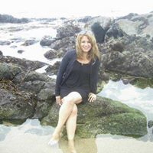 Stream Cecilia Andrea Badilla music | Listen to songs, albums ...