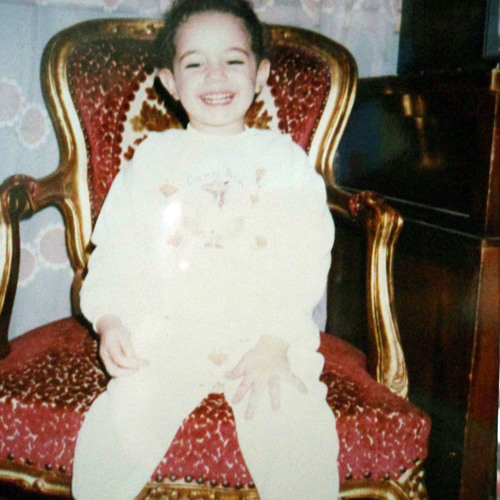 Stream Sara Kamel 18 music | Listen to songs, albums, playlists for ...