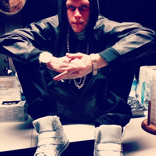 Stream -Barzz- music | Listen to songs, albums, playlists for free on ...