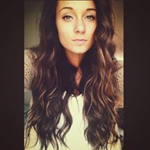 Emily Upton's Instagram, Twitter & Facebook on IDCrawl