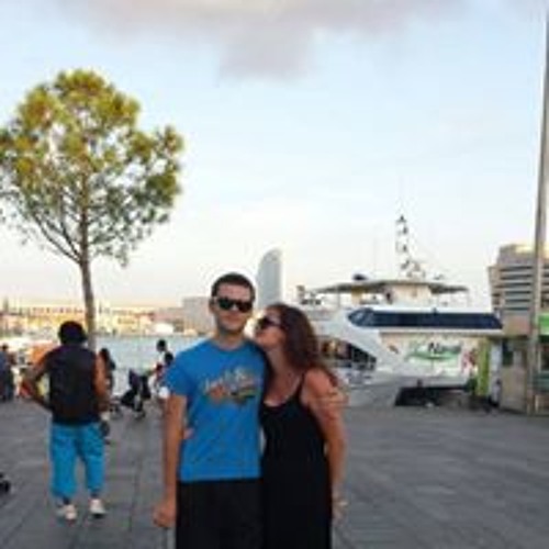 Stream Lisa Avan Zini music | Listen to songs, albums, playlists for ...