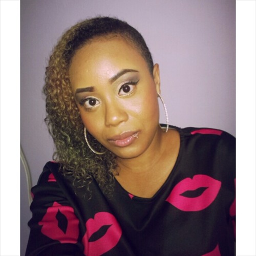 Stream Shayna Rivelle Thompson music | Listen to songs, albums ...