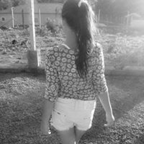 Stream Isabela Mendonça music | Listen to songs, albums, playlists for ...