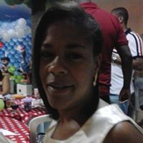 Stream Aline Julia Alvarenga music | Listen to songs, albums, playlists ...