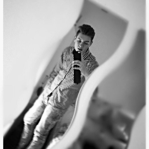 Stream karl_das_lama music | Listen to songs, albums, playlists for ...