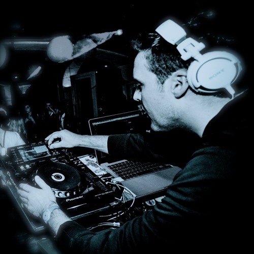 Stream JohnnyFlash music | Listen to songs, albums, playlists for free ...