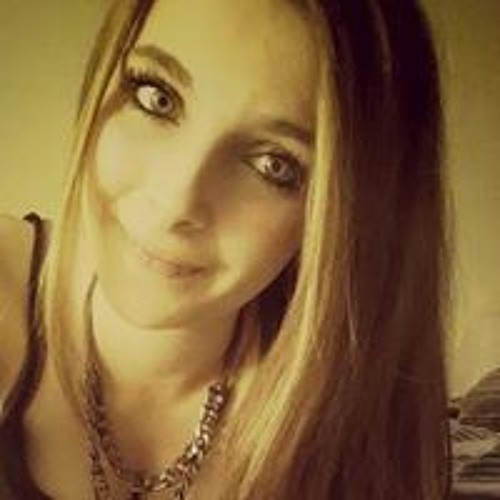 Stream Saphira Yasmin Singer music | Listen to songs, albums, playlists ...