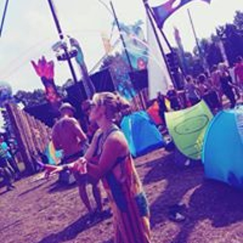 Stream Lachsnacken music | Listen to songs, albums, playlists for free ...