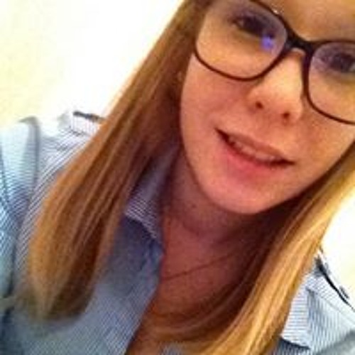 Stream Laura Hilven music | Listen to songs, albums, playlists for free ...