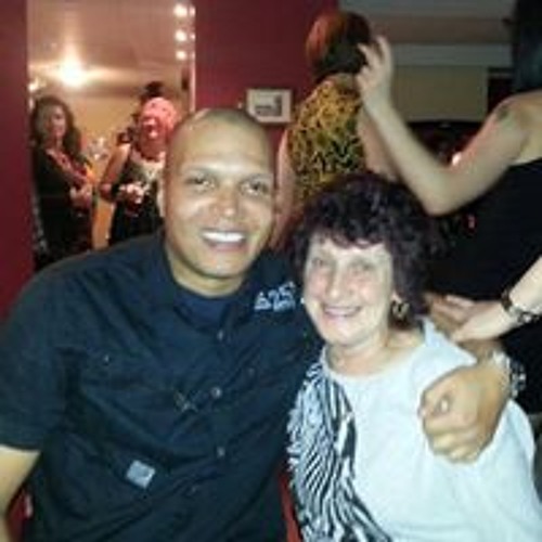 Stream Gavin Collins music | Listen to songs, albums, playlists for ...