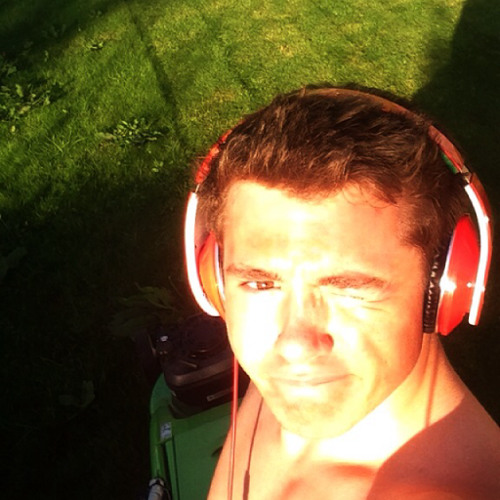 Stream Ashton Robinson Music Listen To Songs Albums Playlists For