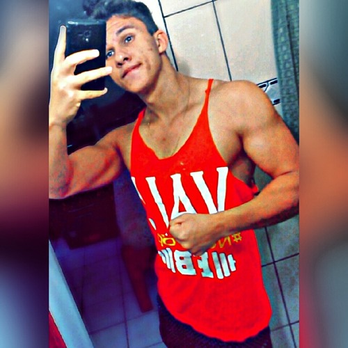 Stream Mateus Rodrigues 96 music | Listen to songs, albums, playlists ...