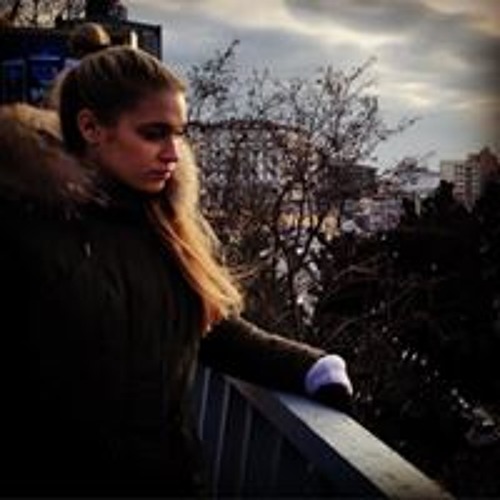 Stream Pia Simonsen music | Listen to songs, albums, playlists for free ...