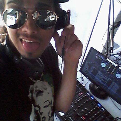 Stream DJ Benzo Bozoh music | Listen to songs, albums, playlists for ...