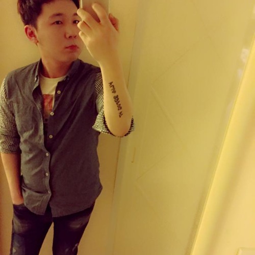 Stream SNSD (소녀시대) - Mr. Taxi [DJ-JunE Remix] by DJ-JunE | Listen ...