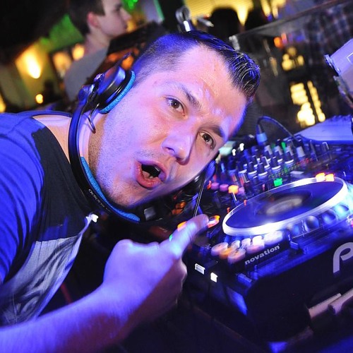 Stream Rhythm Is a Dancer Snap 2k15 (Tommy M) Mix by DJ-Tommy M ...