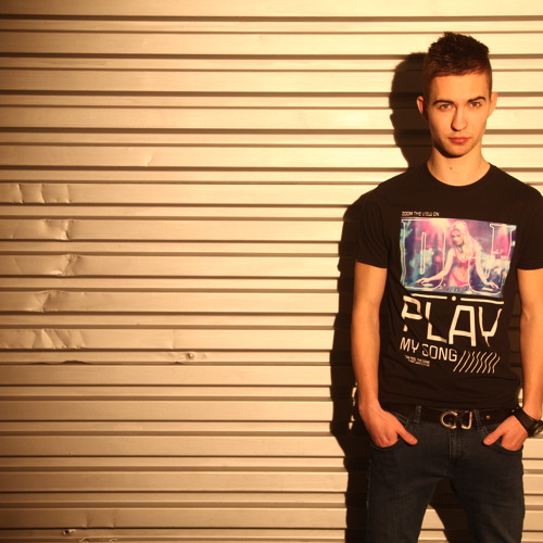 Stream Thomas Vee Official music | Listen to songs, albums, playlists ...