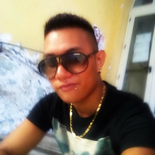 Stream Michael Reyes music | Listen to songs, albums, playlists for ...