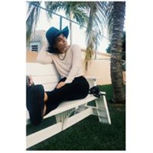 Stream Elenis Victoria Marcano music | Listen to songs, albums ...