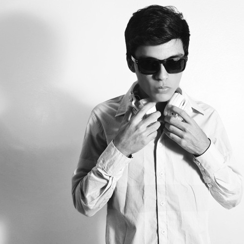 Stream Lucas Cordeiro music | Listen to songs, albums, playlists for ...