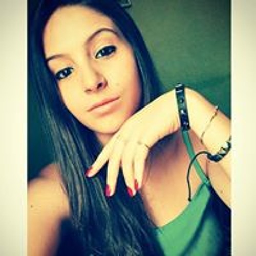 Stream Lívia Vilela music | Listen to songs, albums, playlists for free ...