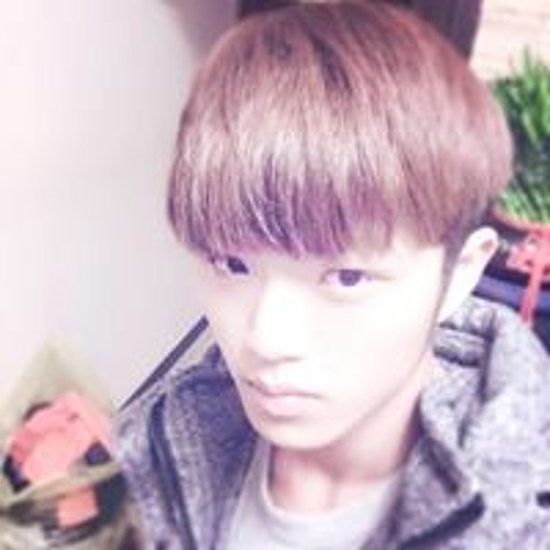 Stream Chen Bo Han Bo Han Chen Music Listen To Songs Albums