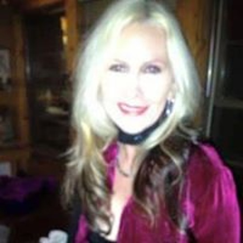 Donna Bee's Instagram, Twitter & Facebook on IDCrawl