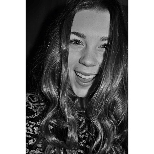 Stream Pauline Schulze music | Listen to songs, albums, playlists for ...