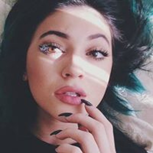 Stream Pretty Priscilla music | Listen to songs, albums, playlists for ...