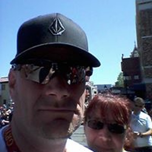 Stream Robert Lacroix music | Listen to songs, albums, playlists for ...