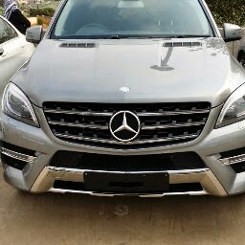 Stream Muzi Shinga | Listen to South African House Mix playlist online ...