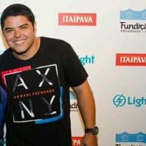 Stream Gabriel Avila music | Listen to songs, albums, playlists for ...