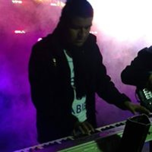 Stream ErIc Reyes music | Listen to songs, albums, playlists for free ...