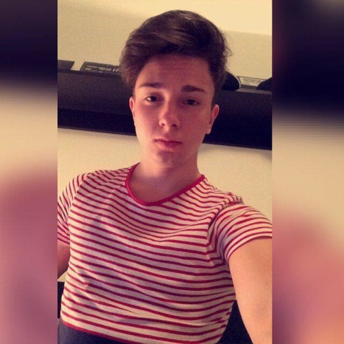 Stream Alex Sínner music | Listen to songs, albums, playlists for free ...