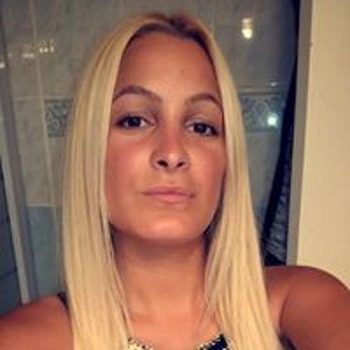 Stream Julia Cola music | Listen to songs, albums, playlists for free ...