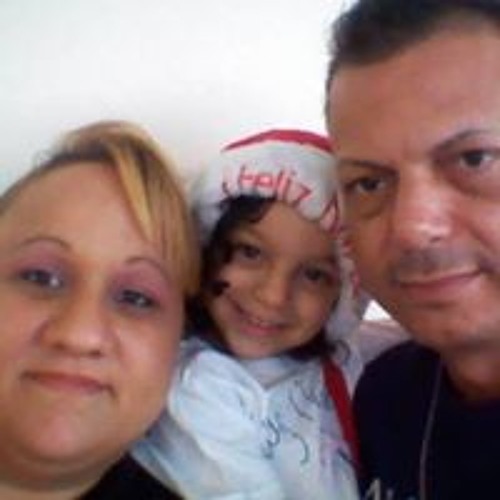 Stream Calwin Y Maria Music Listen To Songs Albums Playlists For