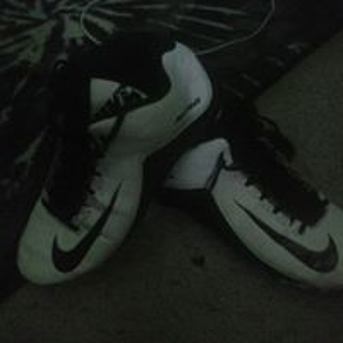 Stream Aaron Broderick music | Listen to songs, albums, playlists for ...