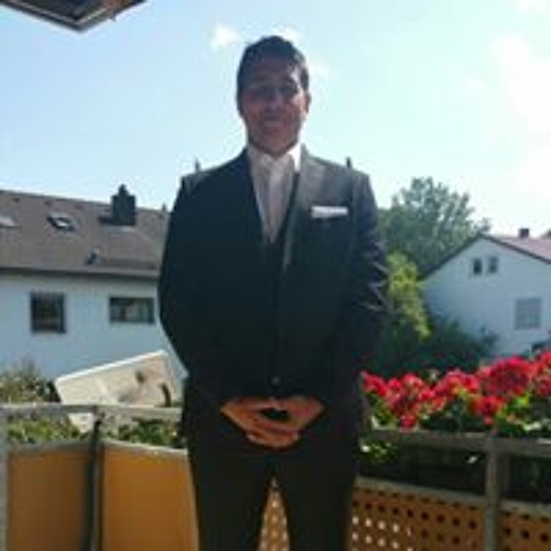 Stream Lucas Neumann music | Listen to songs, albums, playlists for ...