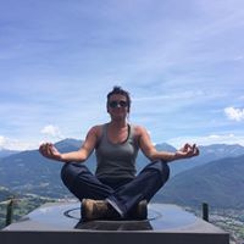 Stream Gwen La Gwen music | Listen to songs, albums, playlists for free ...