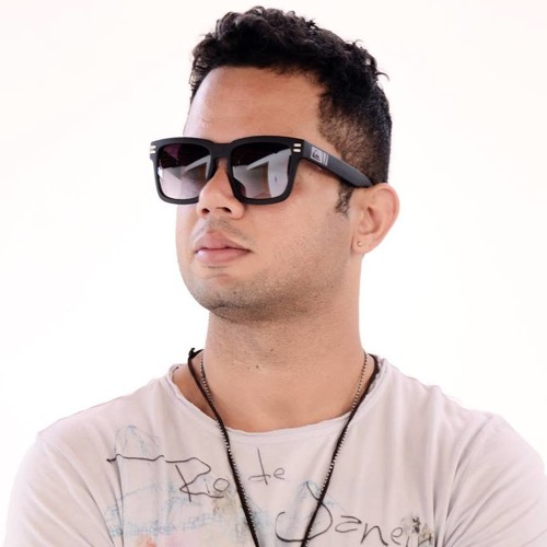 Stream Dj David Cesar music | Listen to songs, albums, playlists for ...