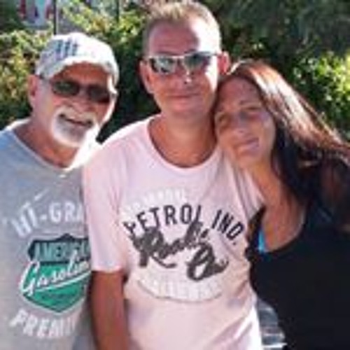 Stream Michelle de Heer music | Listen to songs, albums, playlists for ...